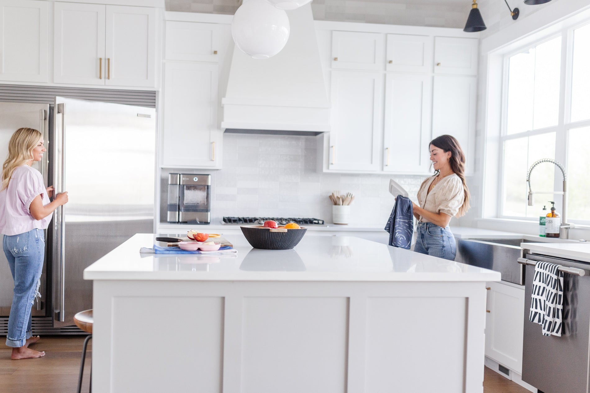 2026 Kitchen Trends: Easy Kitchen Updates & Design Swaps – GEOMETRY