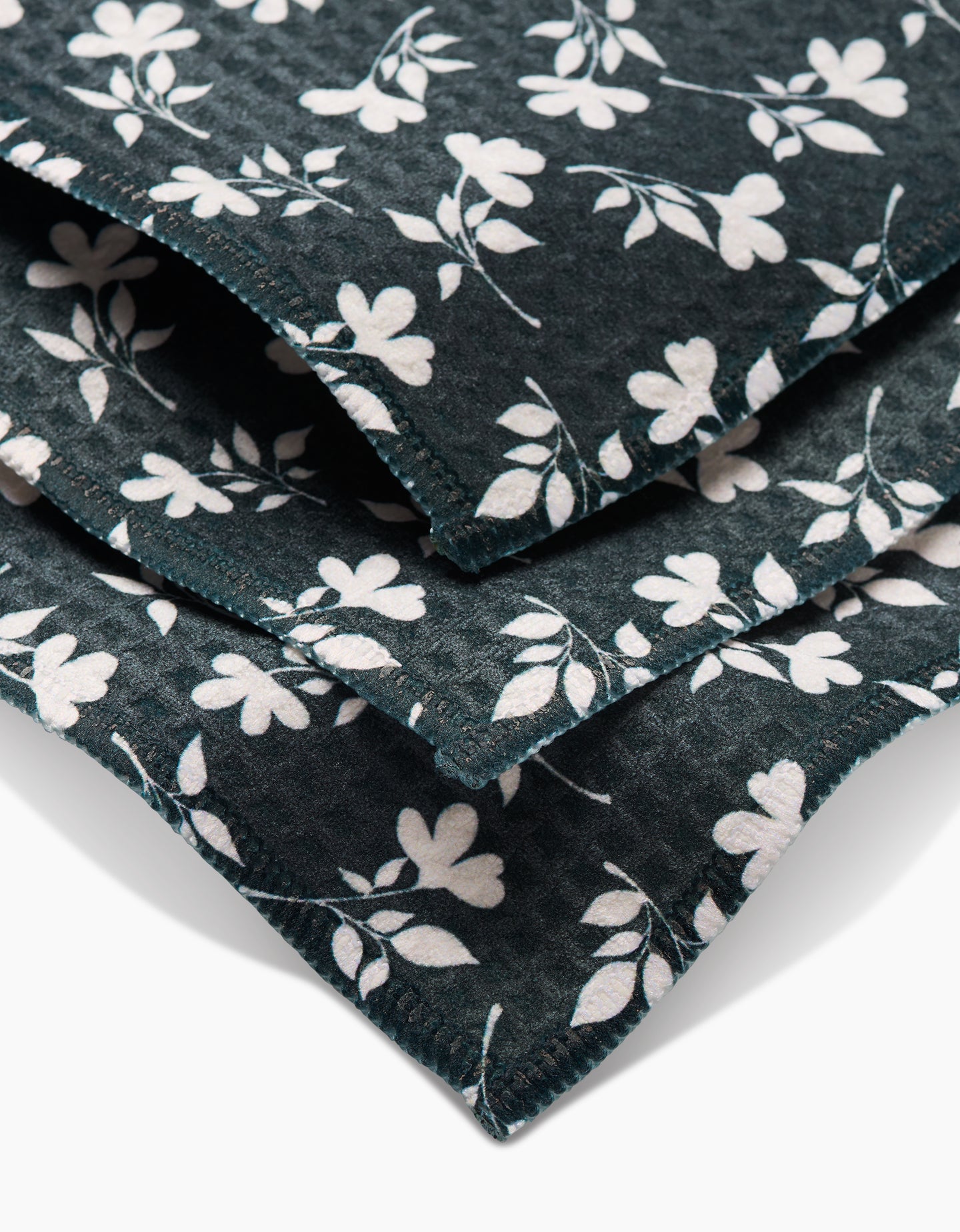 Luxe Bath – Page 8 – GEOMETRY